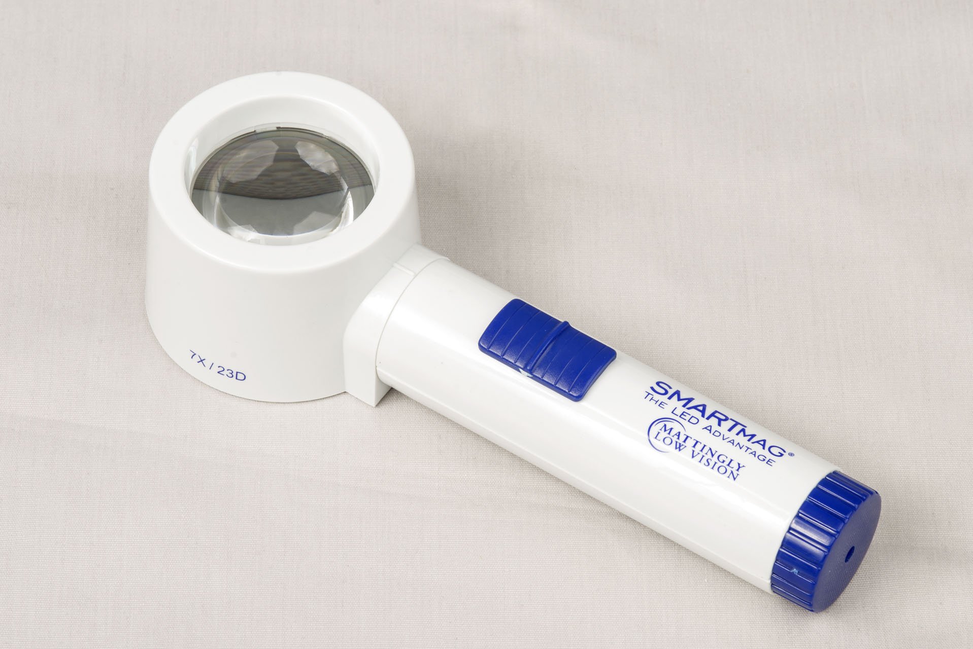 SmartMag® 7X Teal LED Stand Magnifier | Mattingly Low Vision, Inc.