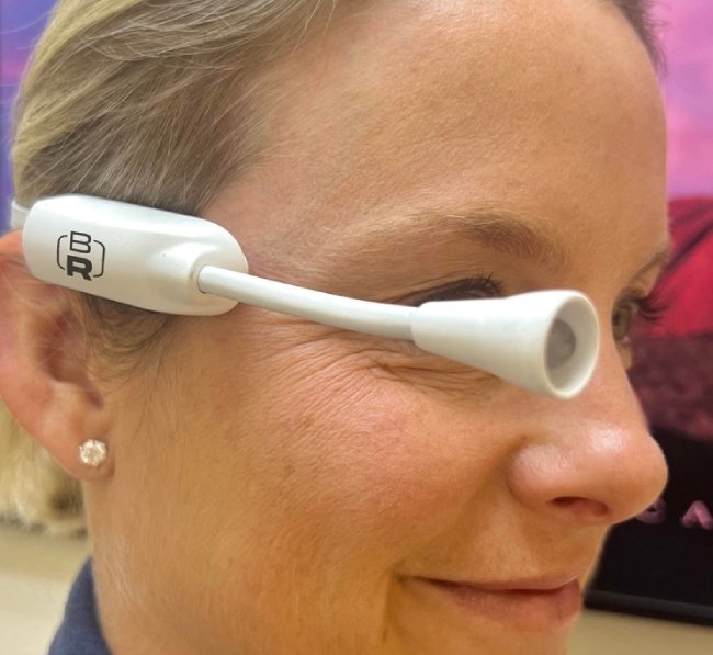 Bright Reach Multipurpose Clip-on Light w/ Rechargeable Battery ...